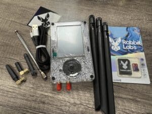 HackRF with PortaPack H4M – Rabbit-Labs