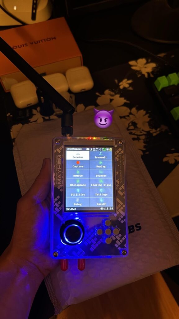 HackRF with PortaPack H2M – Rabbit-Labs